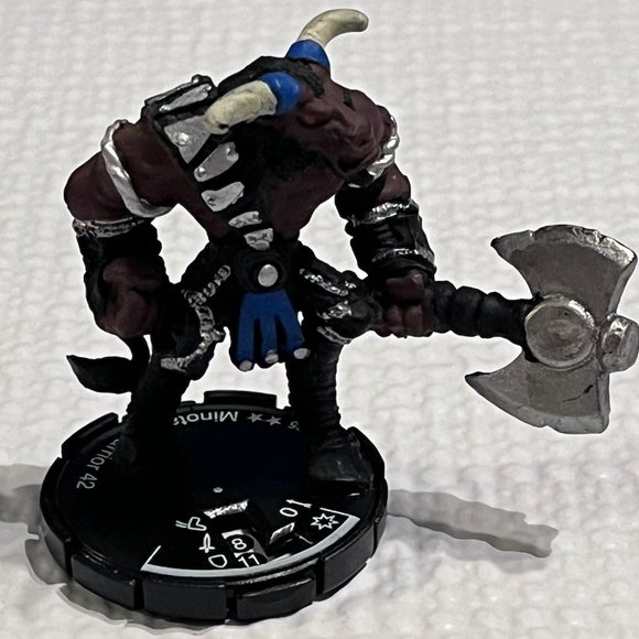 wizkids | Toys | Minotaur Warrior Mage Knight Dungeons Figure | Poshmark